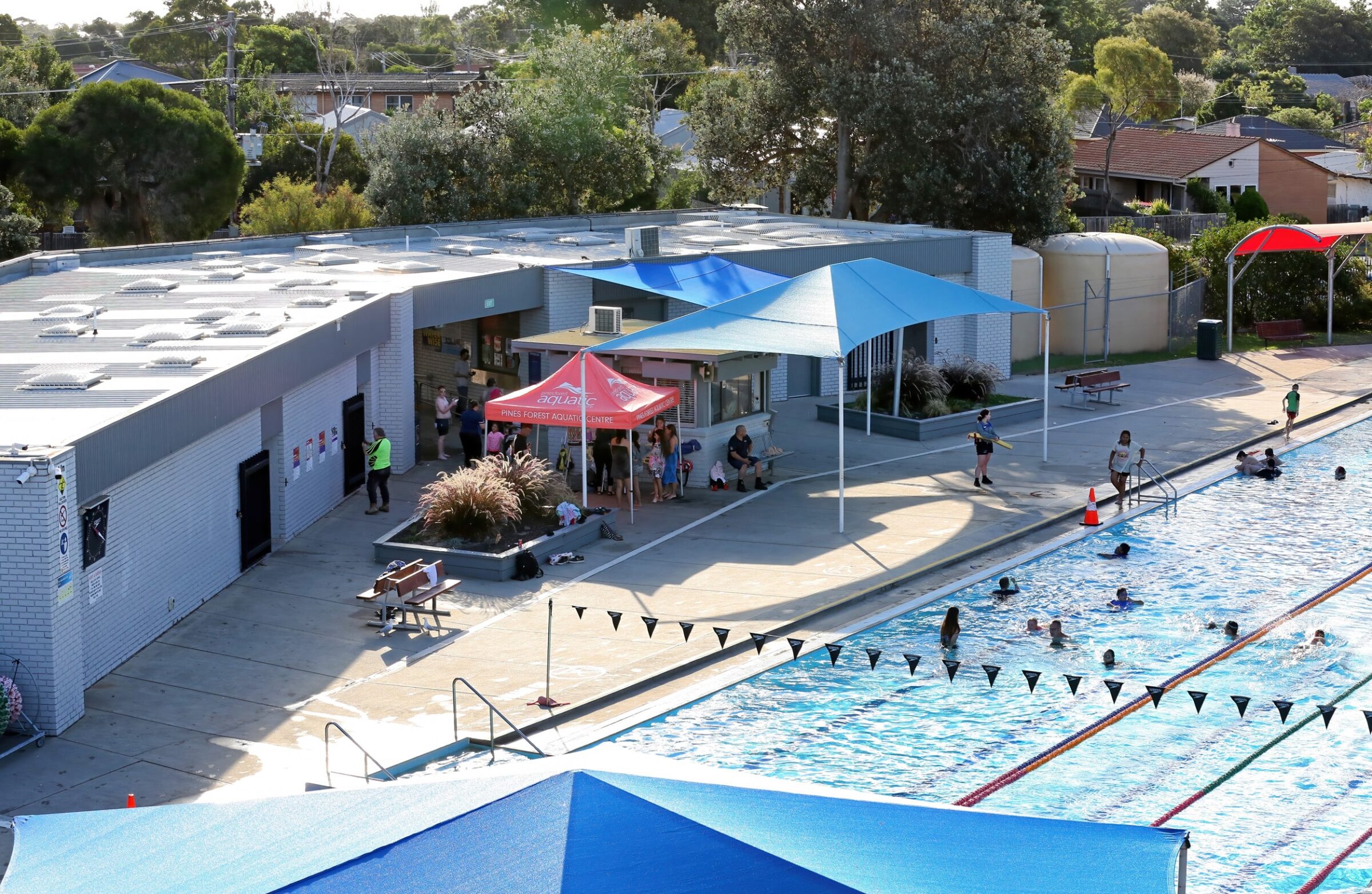 Facilities - Pines Forest Aquatic Centre
